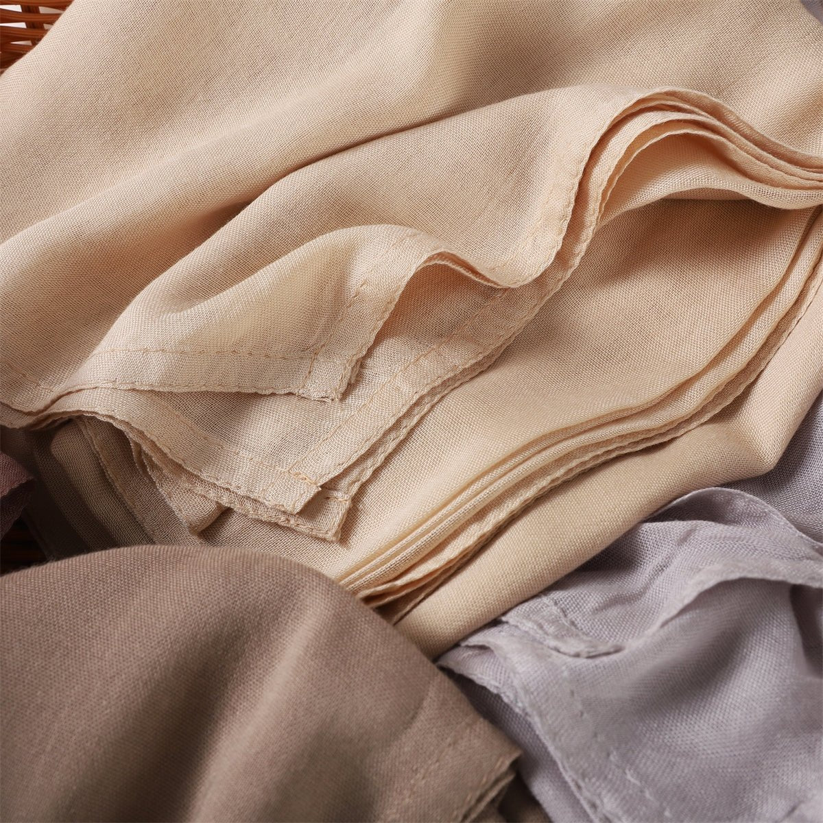 A Guide to Caring for Your Linen Clothing: Tips for Longevity and Fres ...